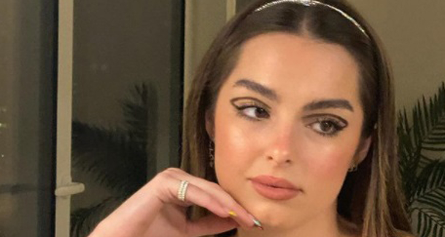 Addison Rae Opens Up About Negative Body Image Comments | Addison Rae ...