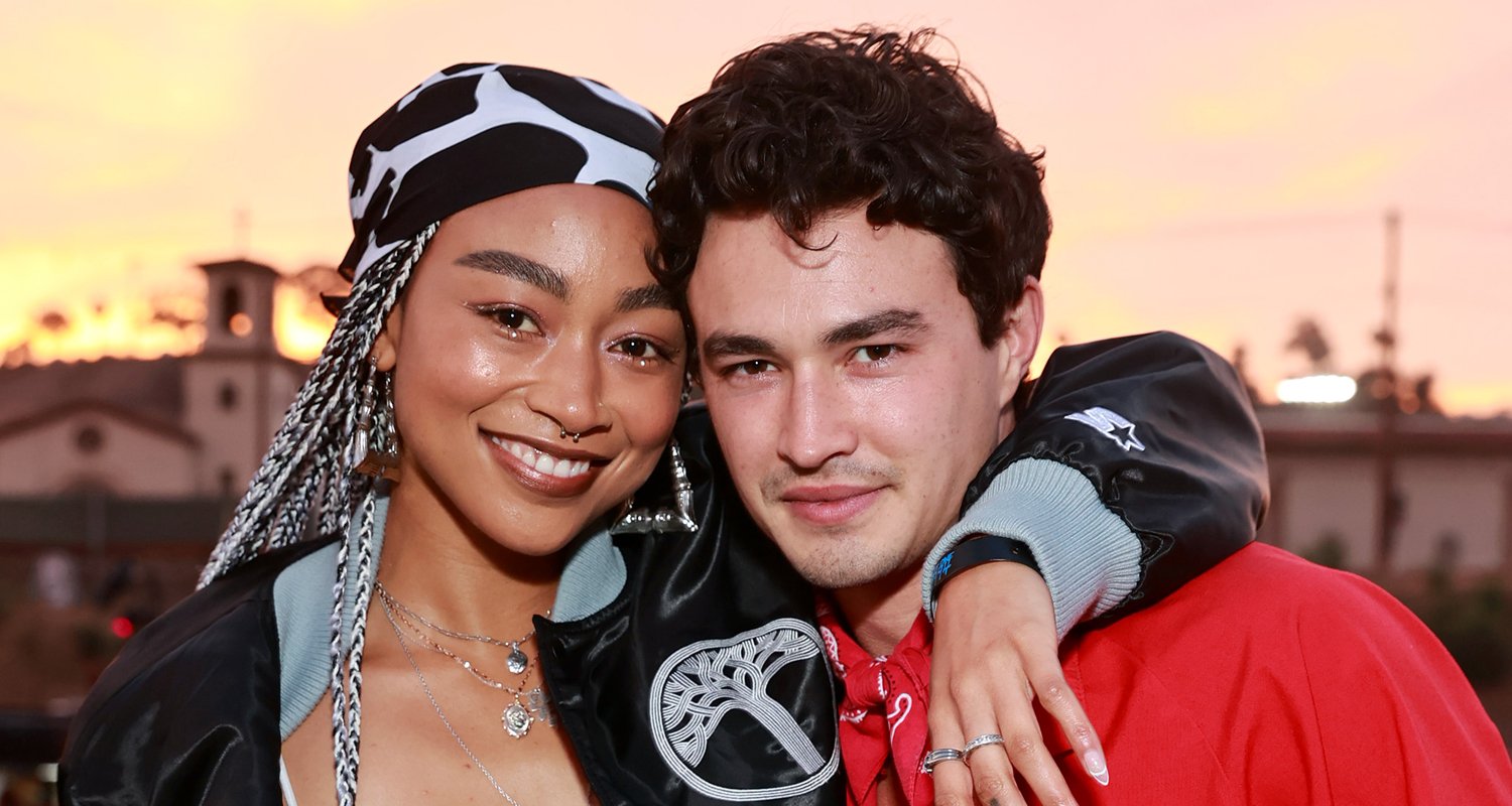 Gavin Leatherwood & Tati Gabrielle Reunite at ‘Fear Street Part 1: 1994 ...