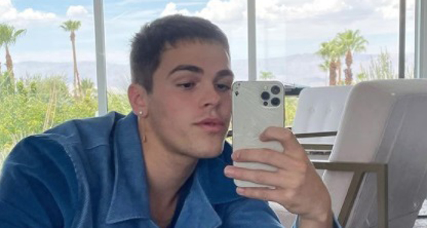 AJ Mitchell Announces Debut Album ‘Skyview’ & Fall Tour Dates! | AJ ...