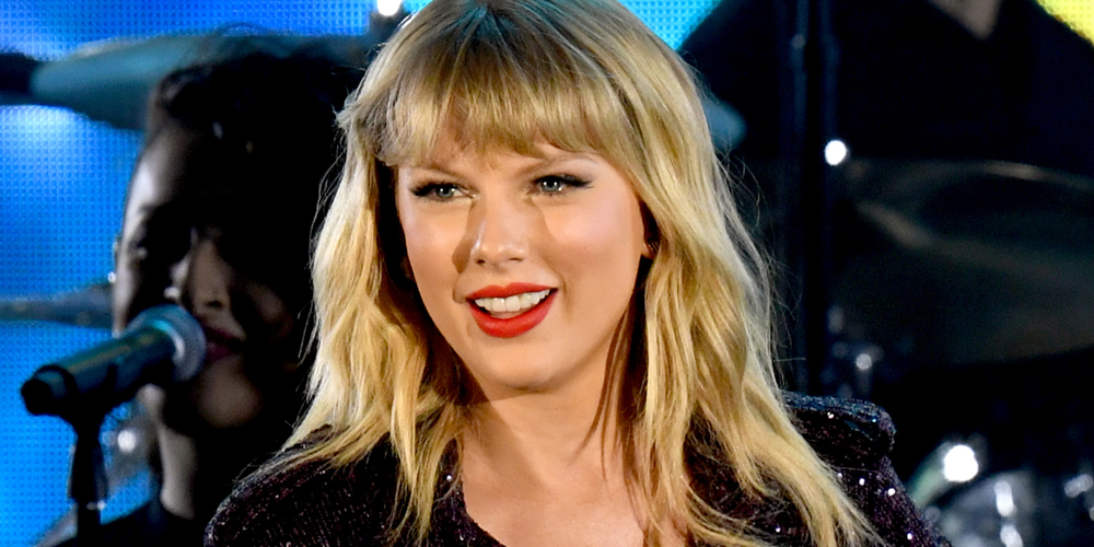 Taylor Swift Drops Original Version of ‘The Lakes’ in Honor of ...