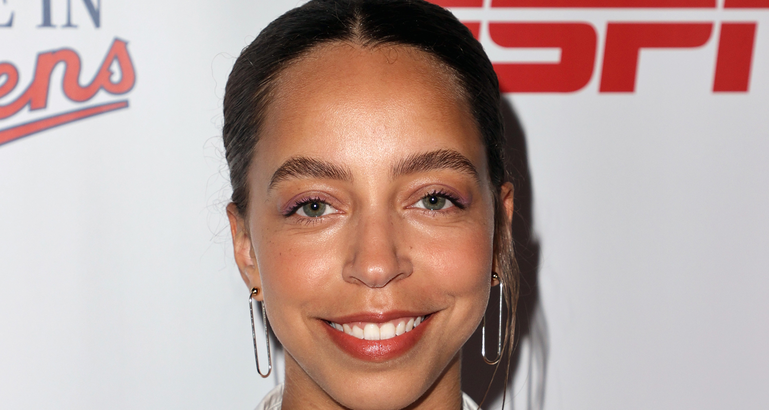 Did You Know These Facts About Hayley Law? | Hayley Law, Newsies | Just ...