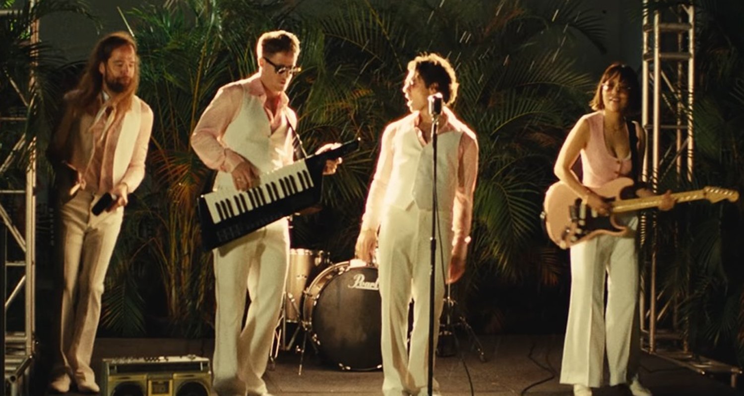 Joe Jonas & Kygo Have a Dance Off In New ‘Dancing Feet’ Music Video ...