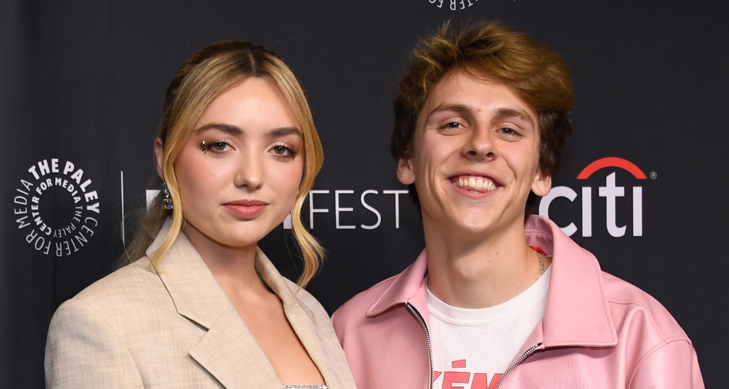 Peyton List Jacob Bertrand And More ‘cobra Kai Stars Dish On Upcoming
