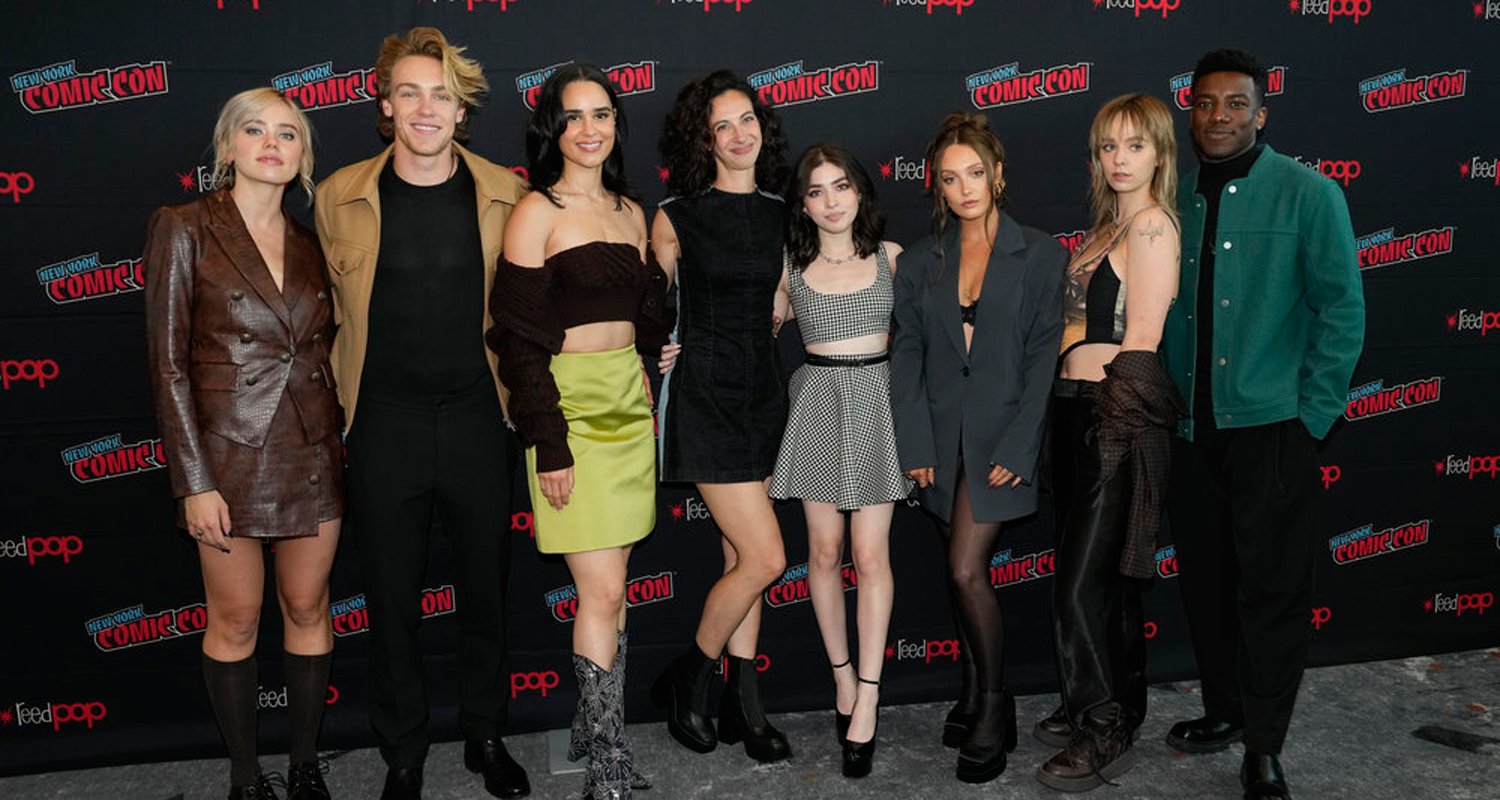 The Cast of ‘One of Us Is Lying’ Talk Season 2 at New York Comic Con ...