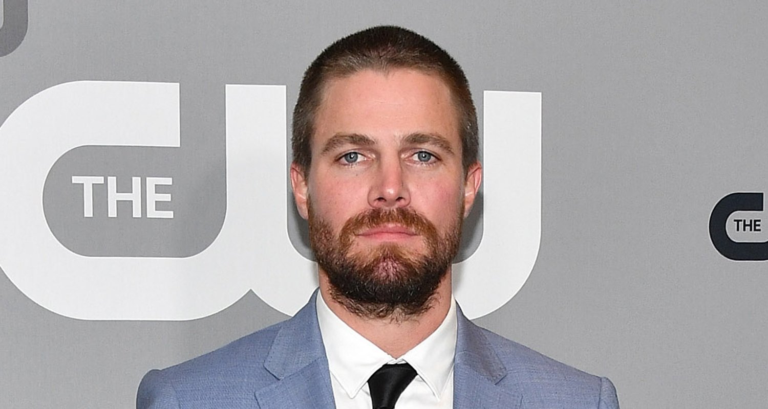 Stephen Amell Reflects on ‘Arrow’ 10 Year Anniversary, Thanks Fans ...