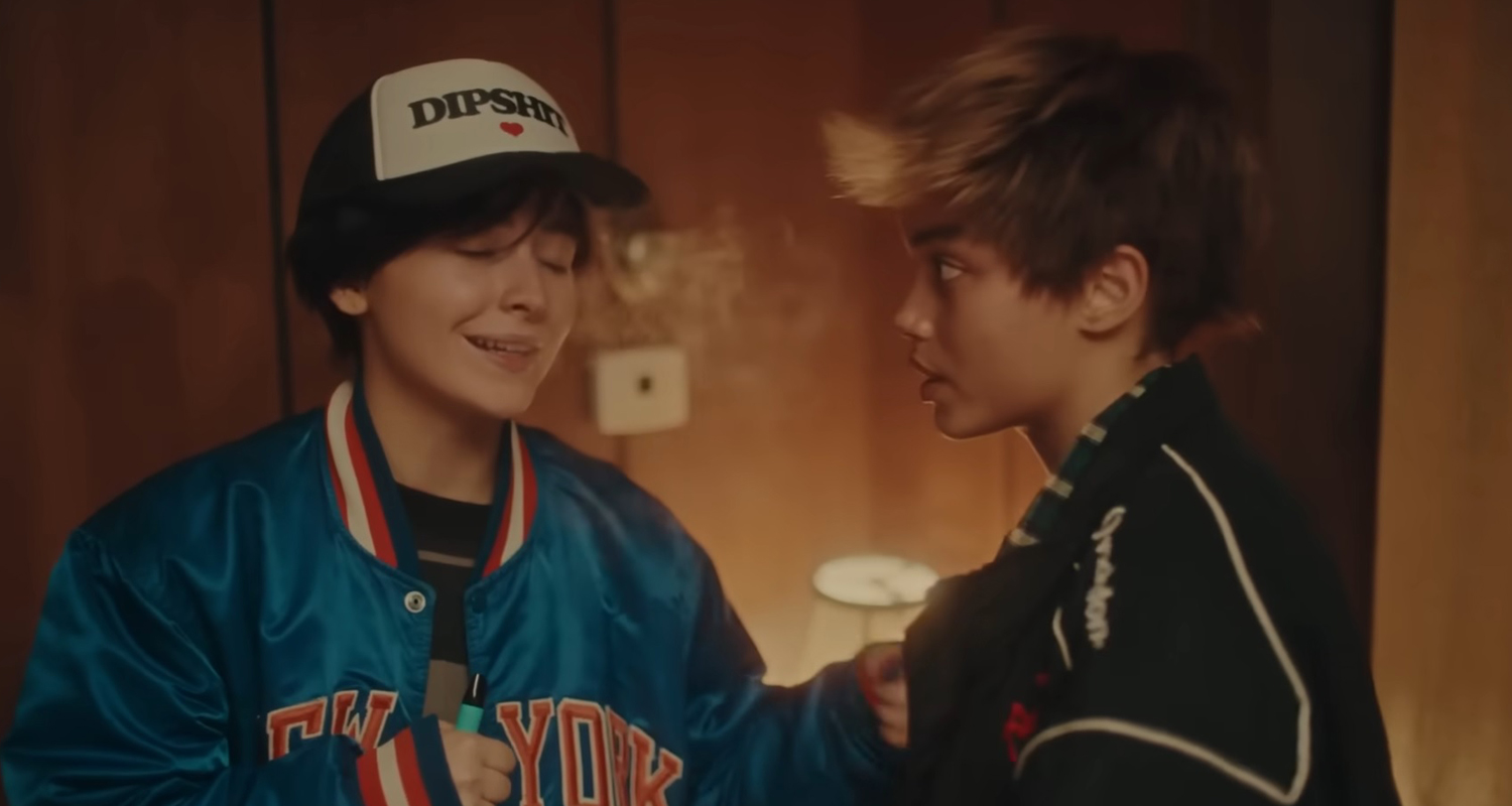 Sabrina Carpenter & Whitney Peak Dress as Guys In New ‘Nonsense’ Music ...