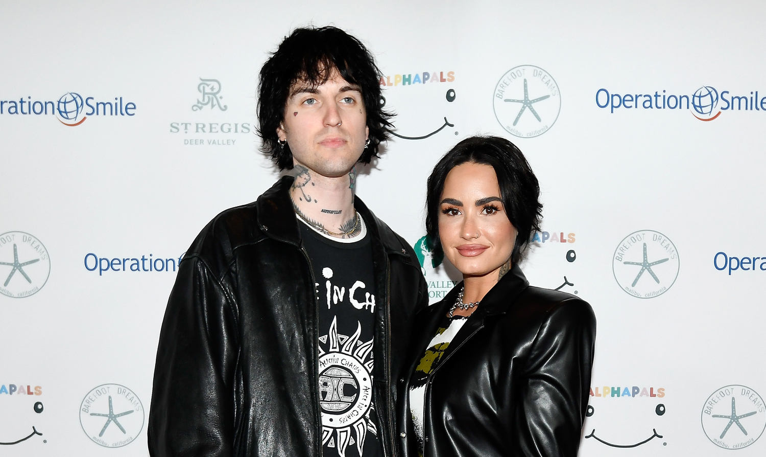 Demi Lovato Helps Boyfriend Jutes Celebrate His Birthday During a Park ...