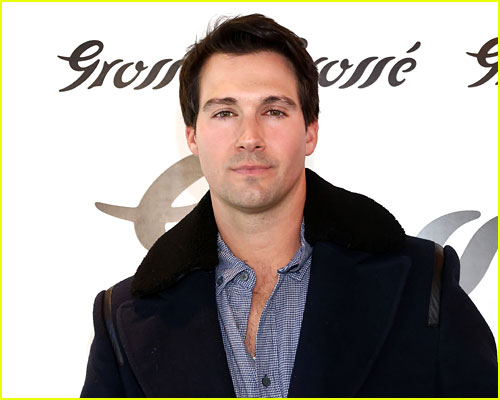 ‘iCarly’ Revival Season 3 Guest Stars Revealed, 5 More OG Series Actors ...