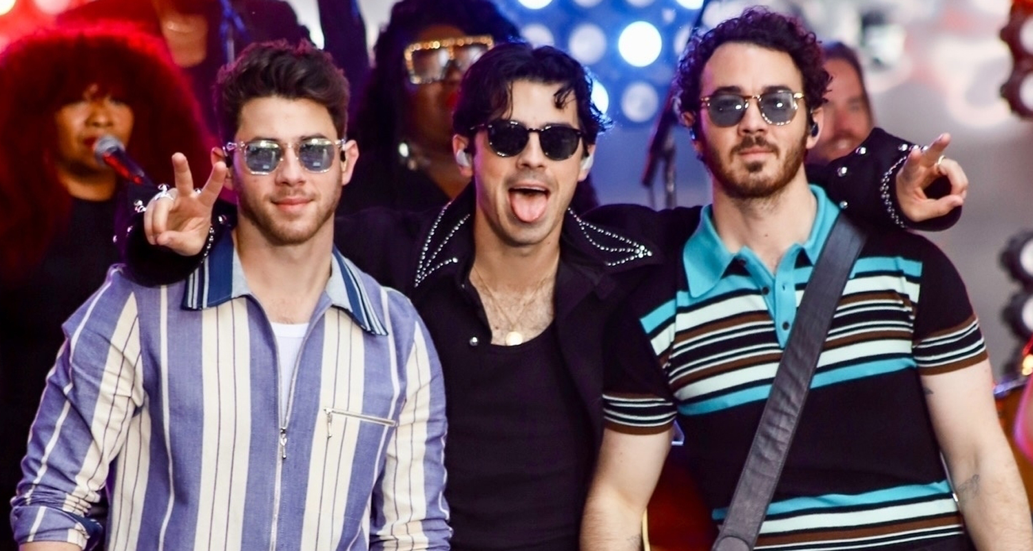 Jonas Brothers Perform New Songs Off ‘The Album’ on ‘TODAY’ – Watch Now ...