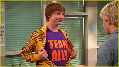 Austin & Ally Series Finale Countdown: Top 15 Cool Shirts That Dez Wade ...